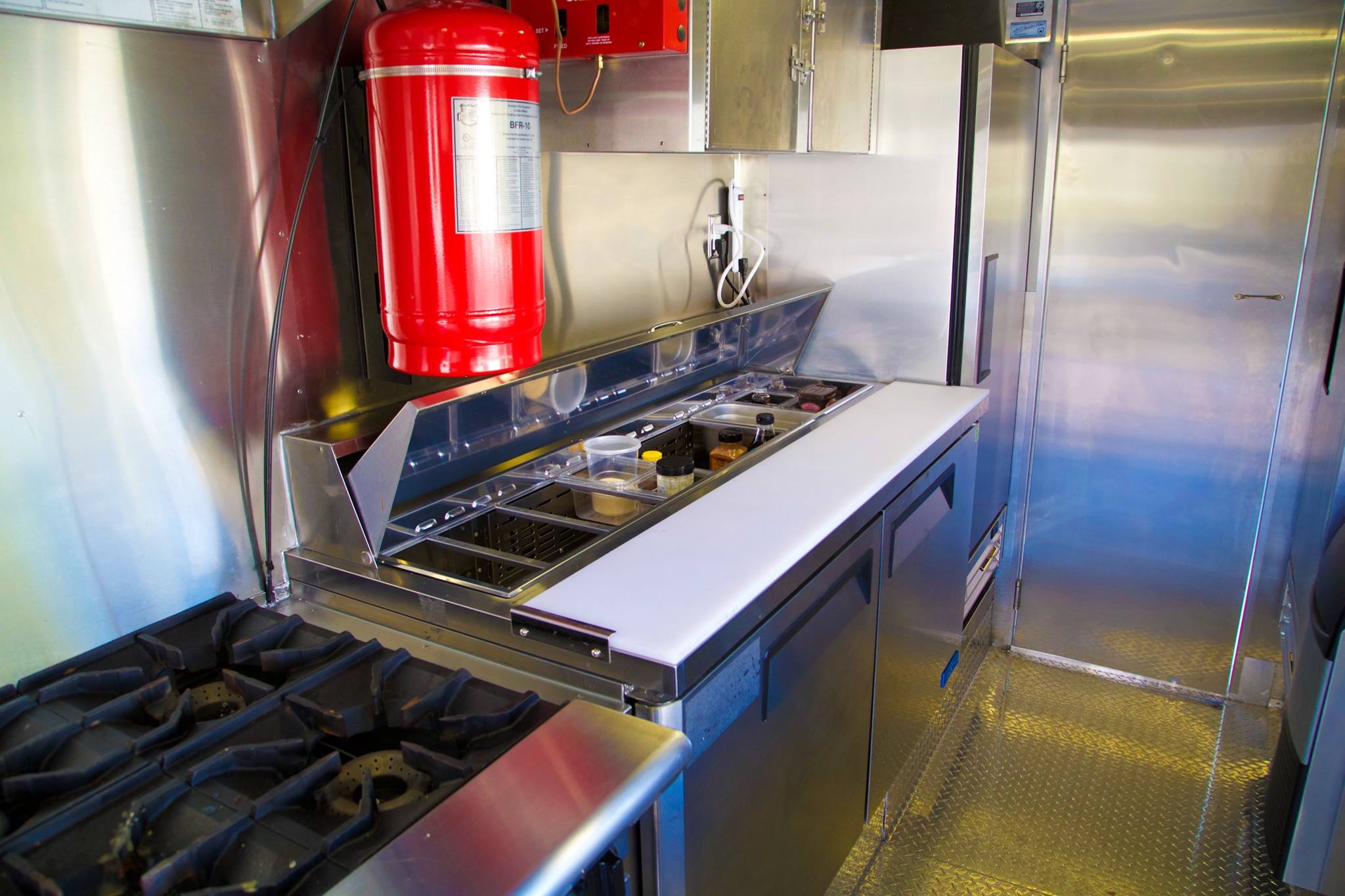 Farm & Flame Food Truck LA Stainless Kings